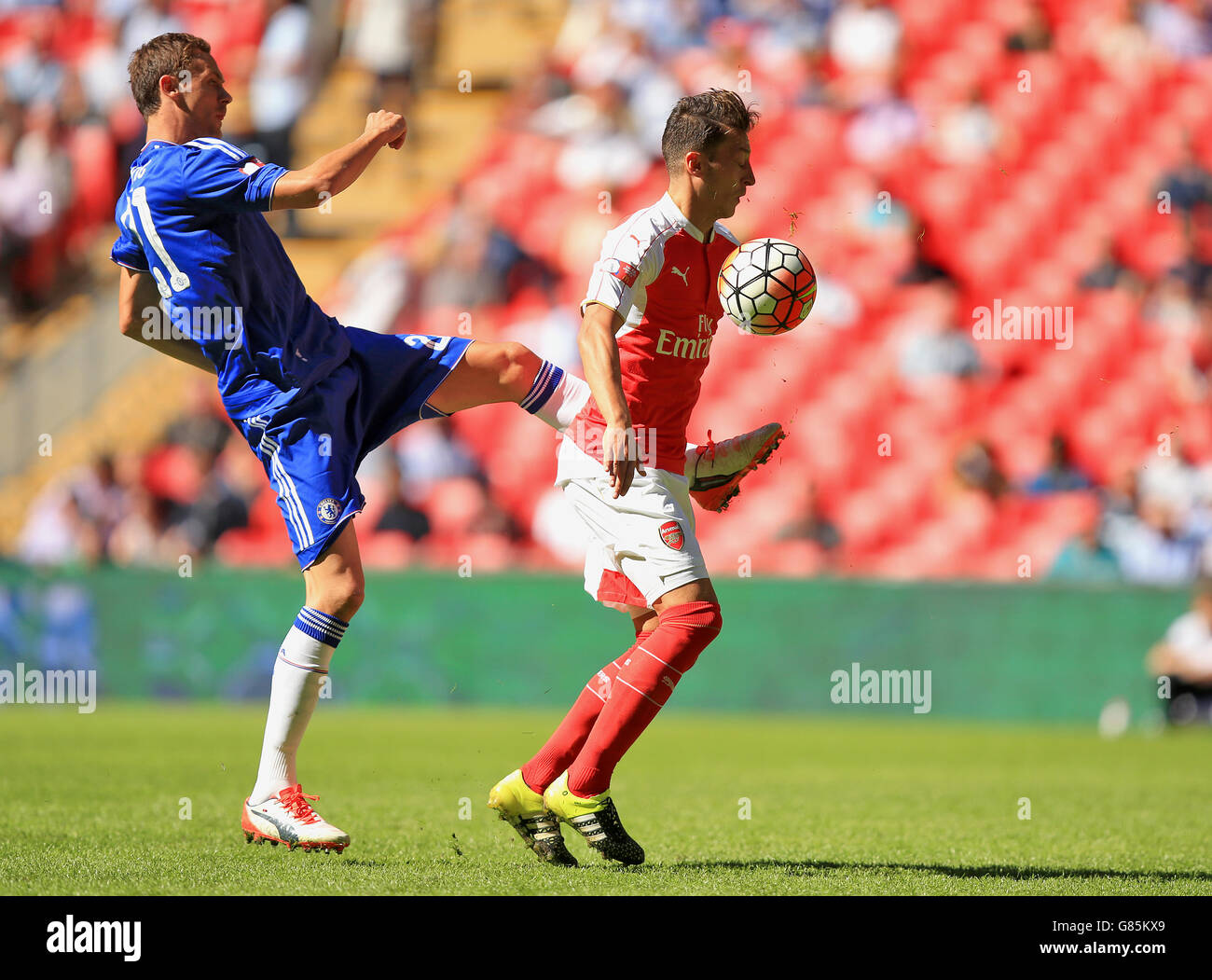 Soccer fa community shield arsenal v chelsea wembley stadium hi-res ...