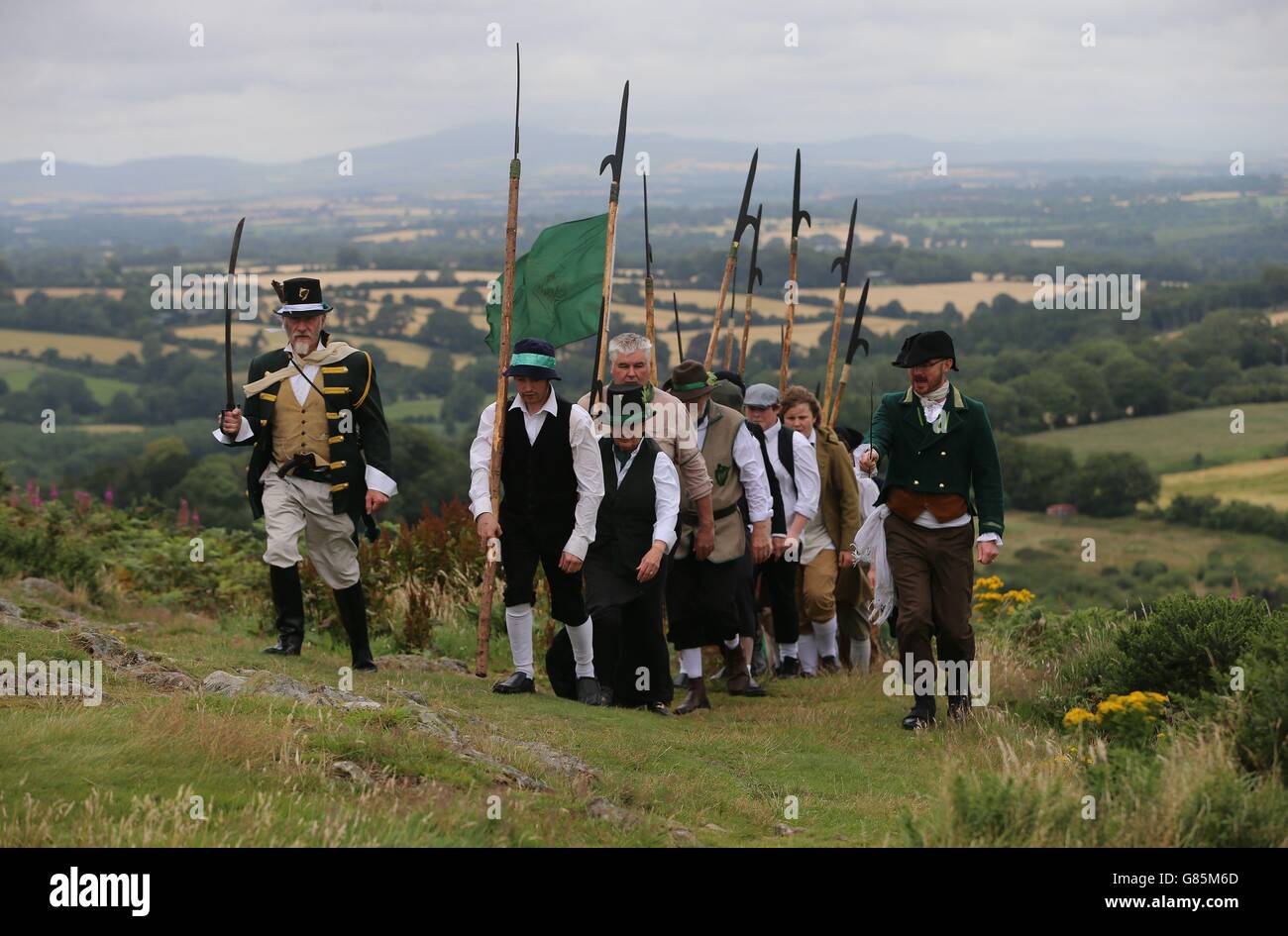 Photo. Irish Rebels arrive for the annual Vinegar Hill Battle, the ...