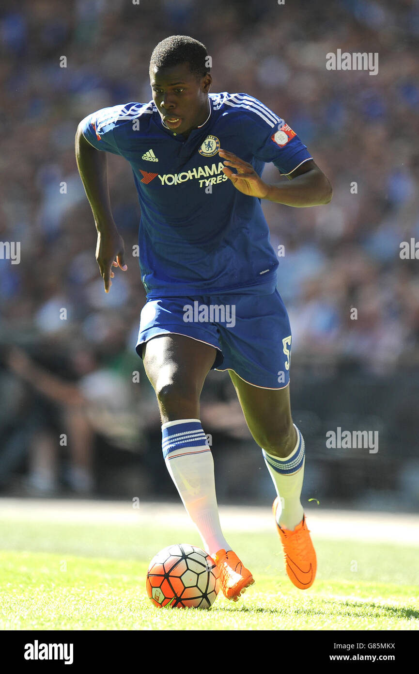 Kurt zouma chelsea hi-res stock photography and images - Alamy
