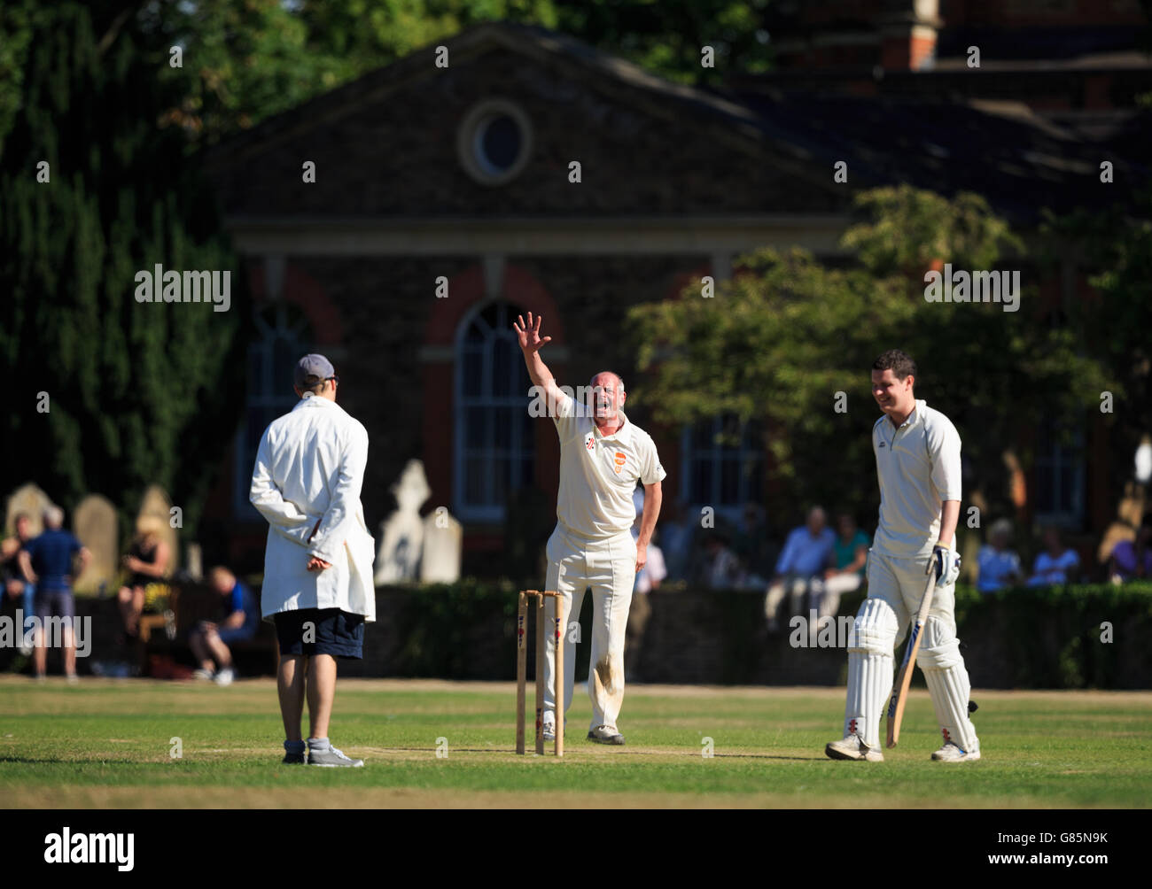 Cricket - Kew Cricket Club's Sunday XI v Lord Gnome's - Kew Cricket ...