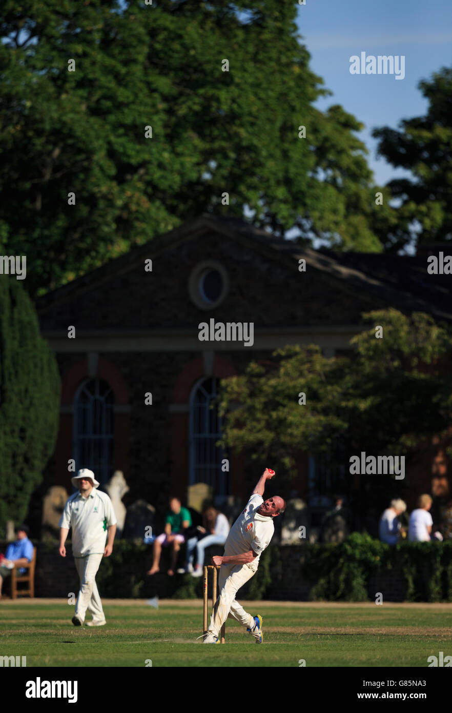 Cricket - Kew Cricket Club's Sunday XI v Lord Gnome's - Kew Cricket ...