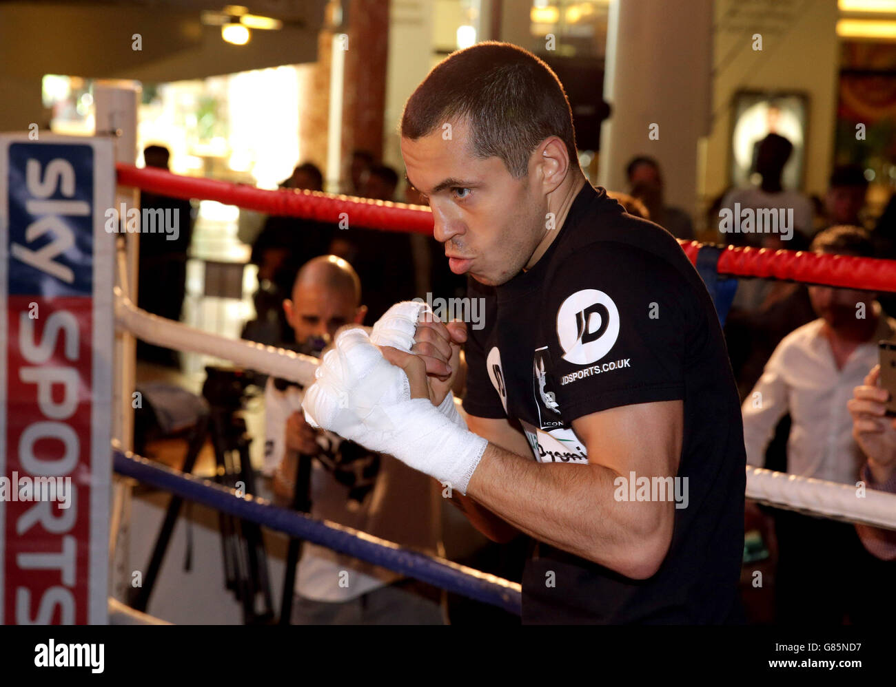 Boxing - Scott Quigg and Anthony Crolla Public Work-outs - intu ...