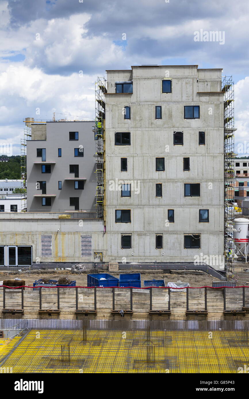 House apartment construction site with scaffolding Stock Photo - Alamy