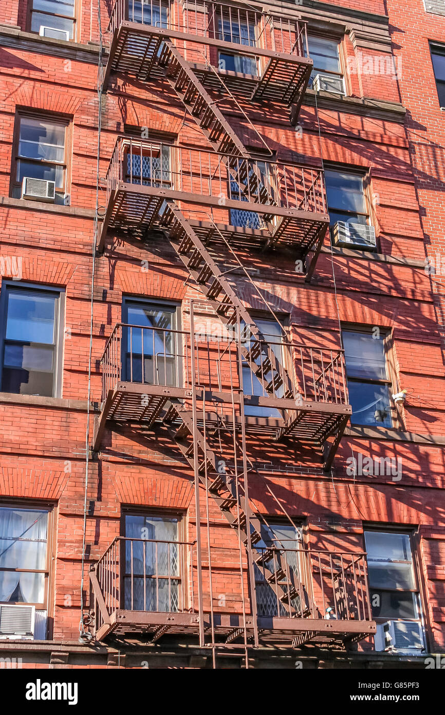 Building stairs hi-res stock photography and images - Alamy