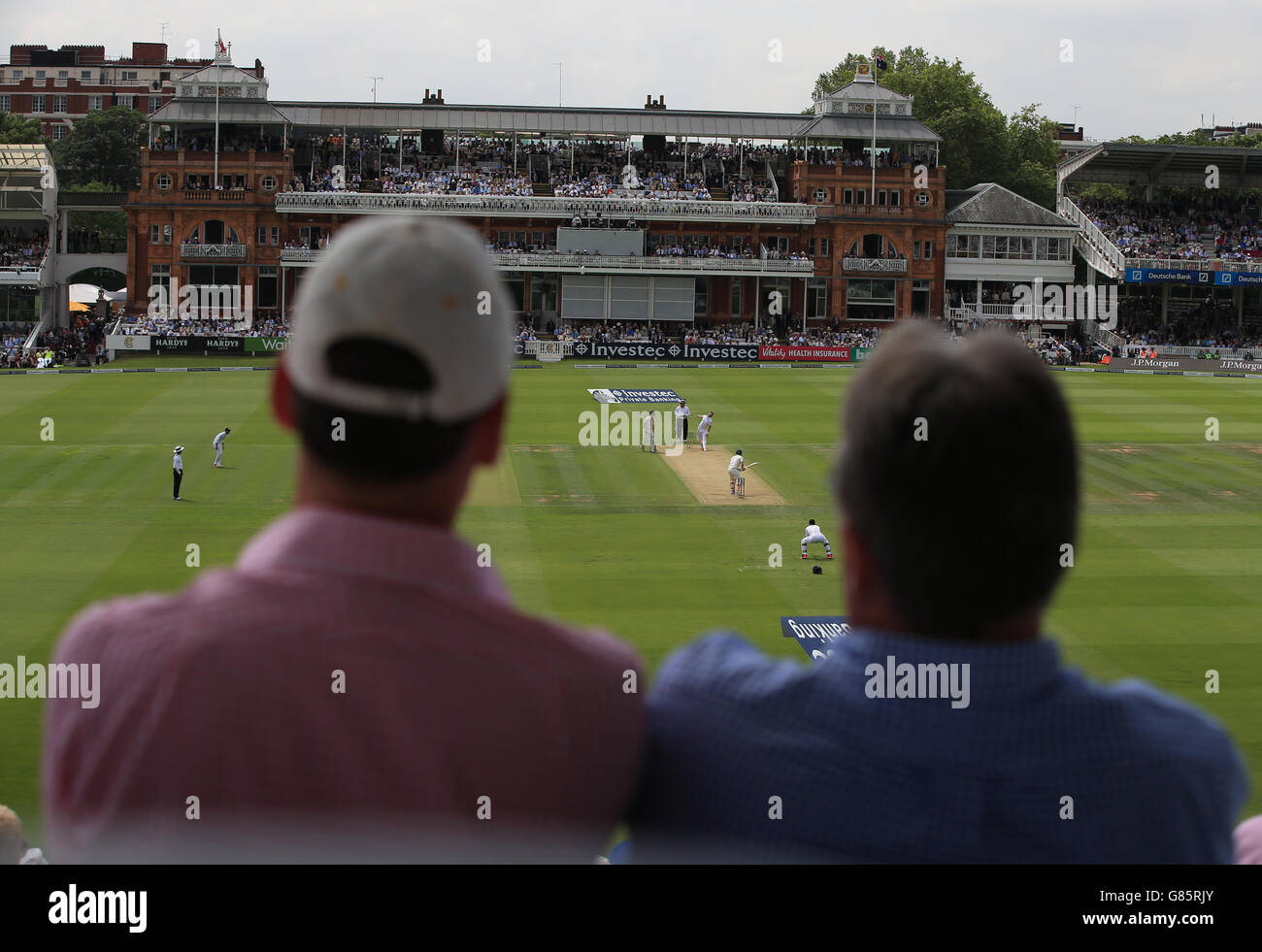 Lords test cricket hi-res stock photography and images - Alamy