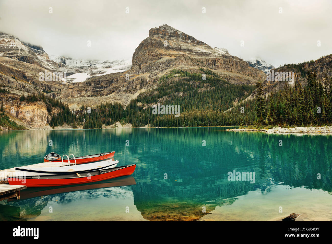 Lake O'hara, Yohu National Park with canoe, Canada Stock Photo - Alamy