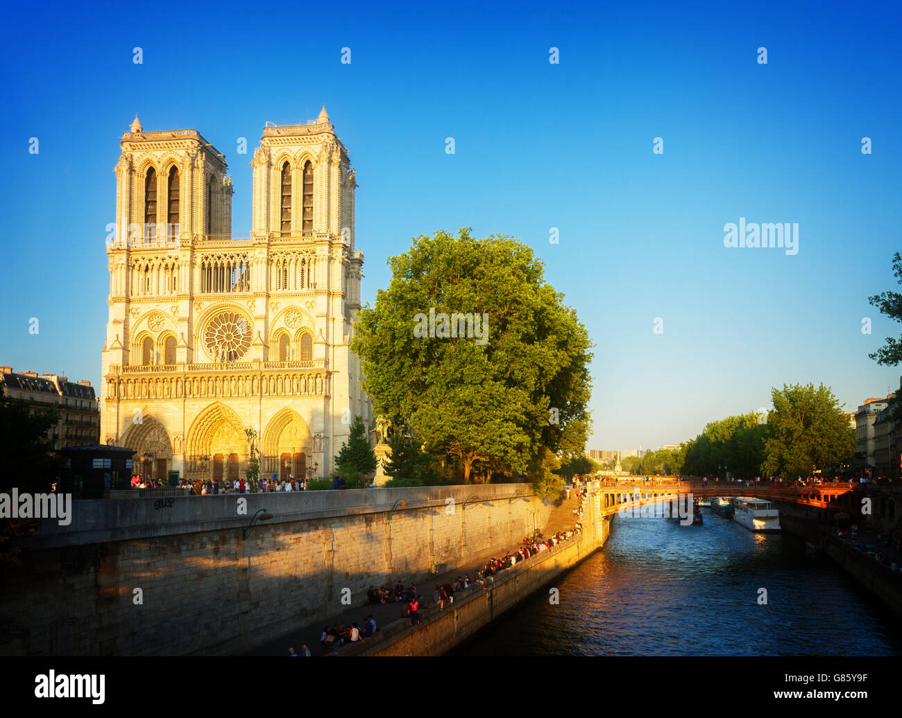 Notre Dame cathedral, Paris France Stock Photo - Alamy