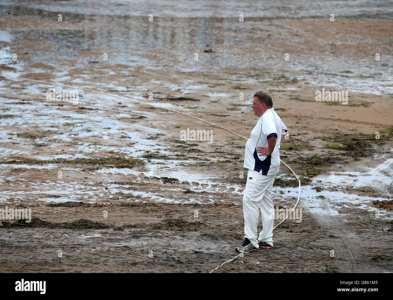 From the ship inn at elie hi-res stock photography and images - Alamy