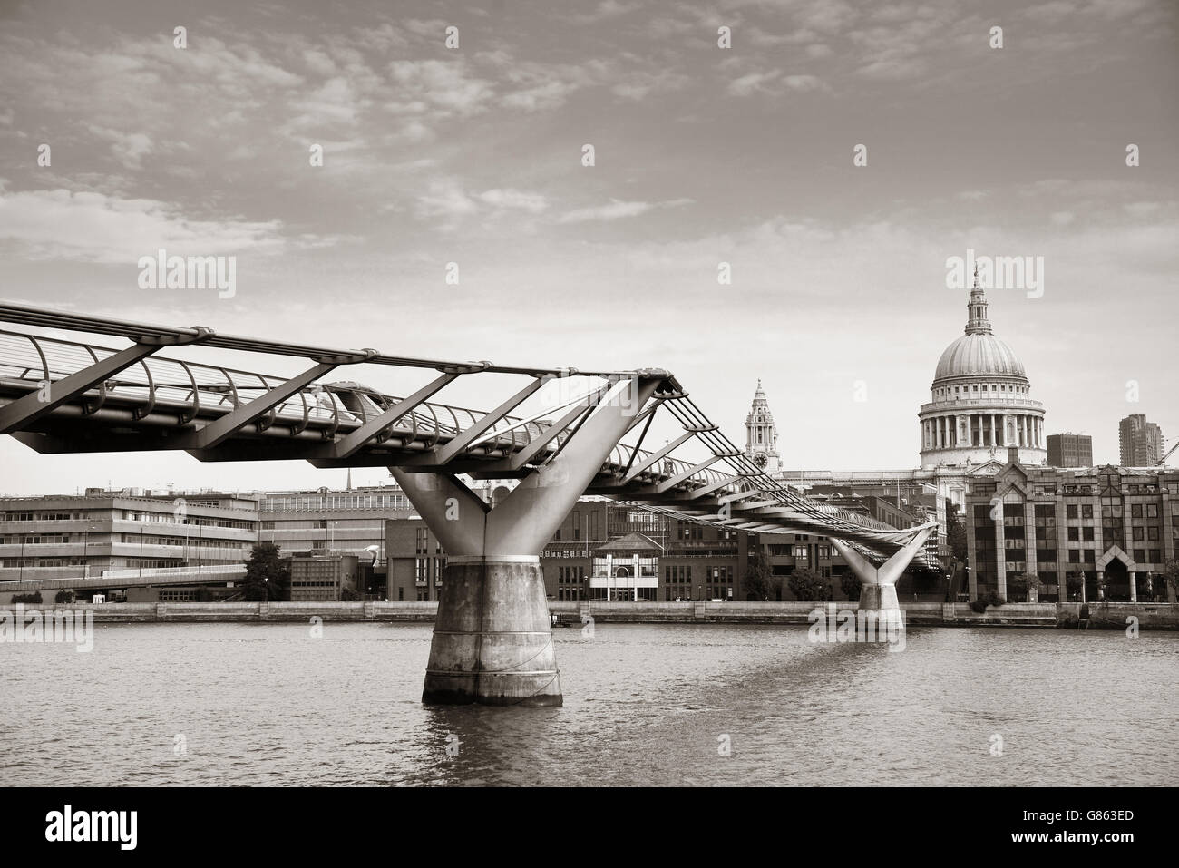 St Pauls Cathedral and Millennium Bridge in London Stock Photo - Alamy