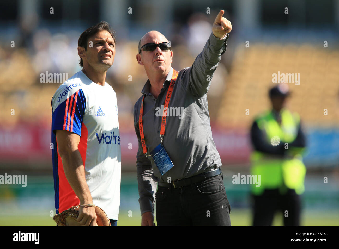 TV cricket Analyst Simon Hughes (right) with batting coach Mark ...