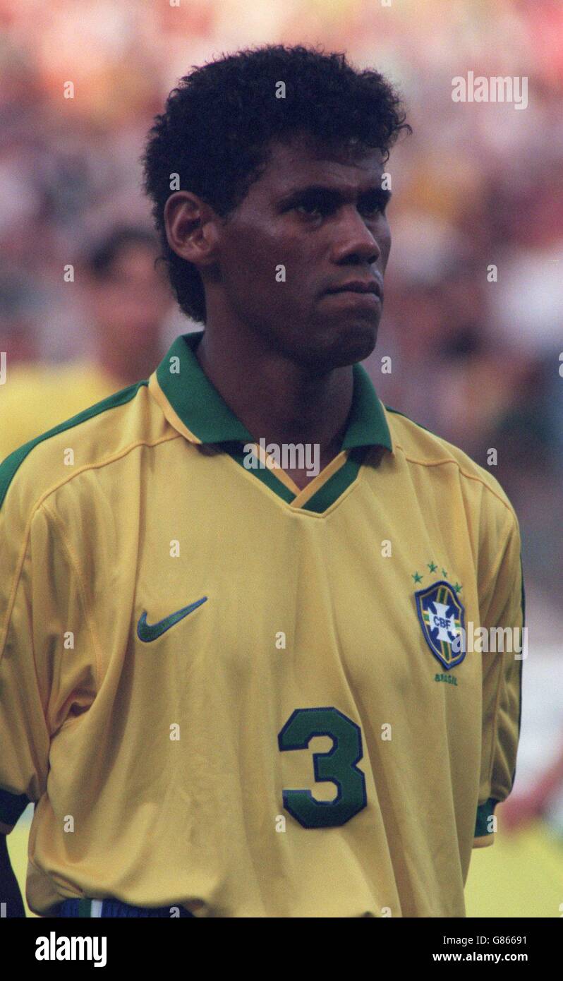 Aldair brazil hi-res stock photography and images - Alamy