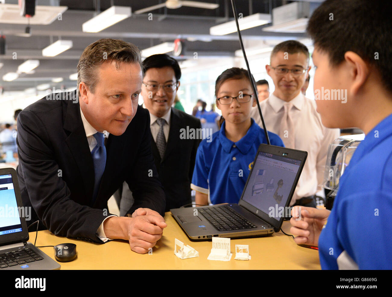 Commonwealth secondary school hi-res stock photography and images - Alamy