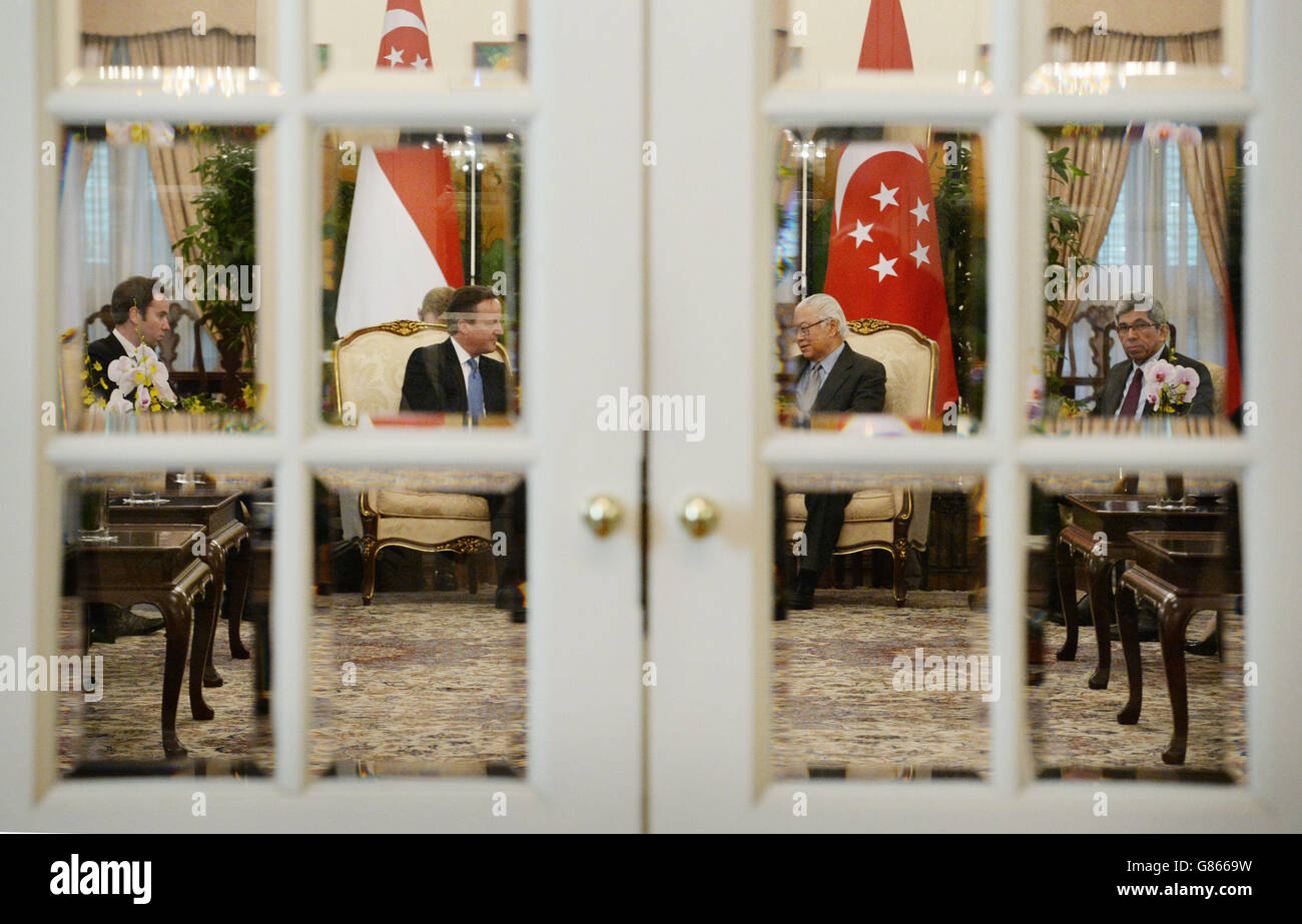 Prime Minister David Cameron meets the President of Singapore, Tony Tan ...