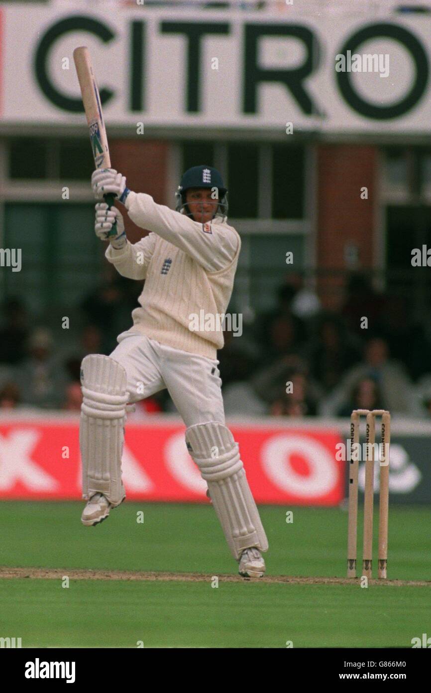 Cricket-2nd Test Match-Lords Stock Photo - Alamy