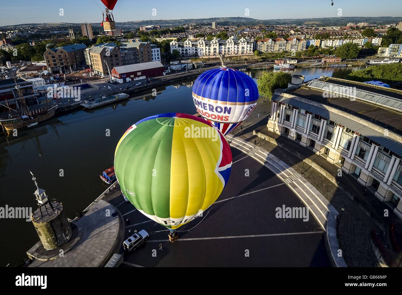 Some of the balloons take to the skies over bristol hi-res stock ...