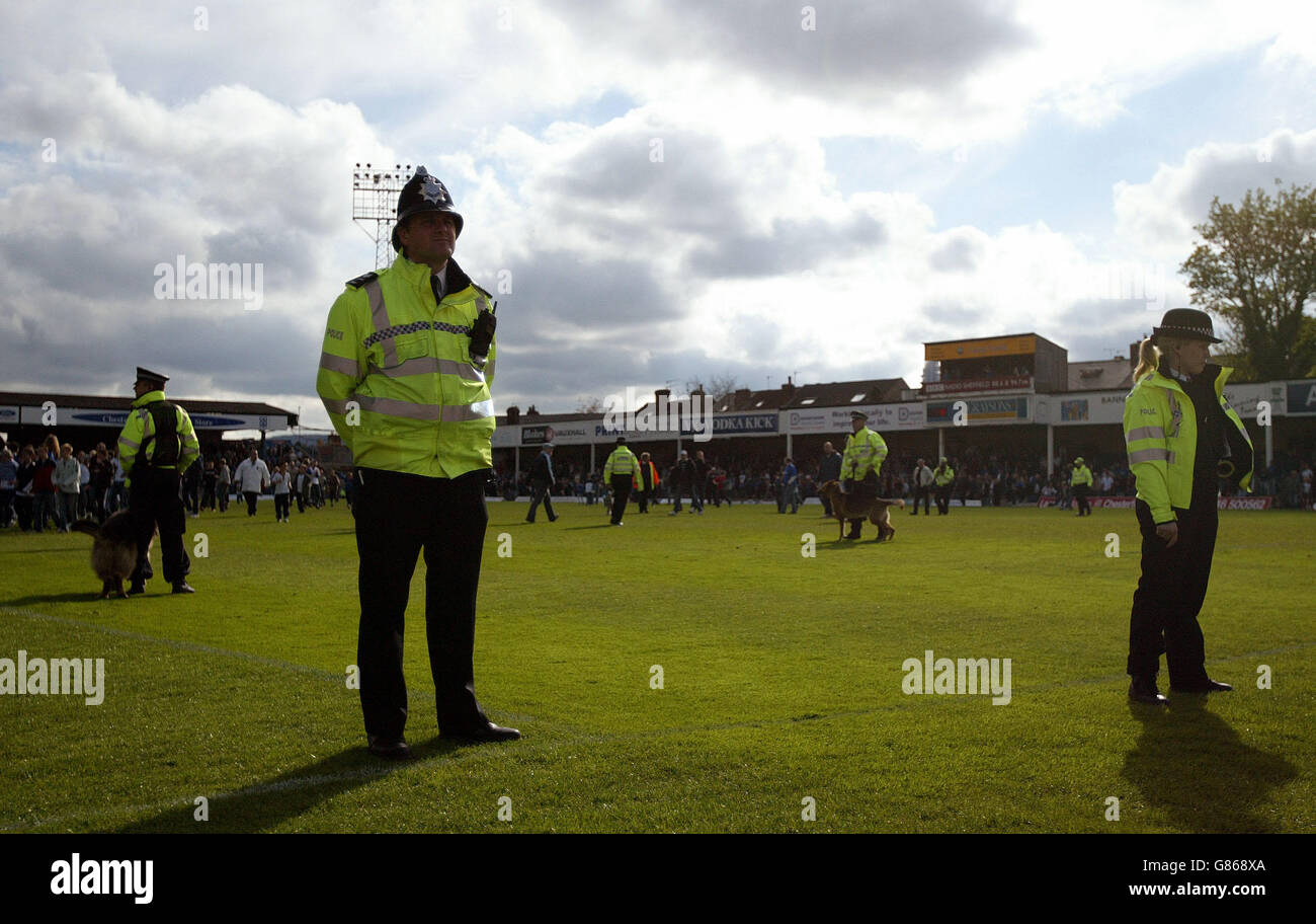 Keep under control hi-res stock photography and images - Alamy