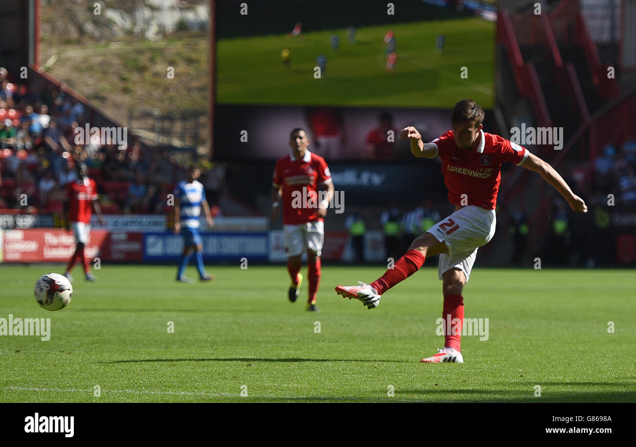 Charlton Athletic's Morgan Fox scores their second goal Stock Photo - Alamy