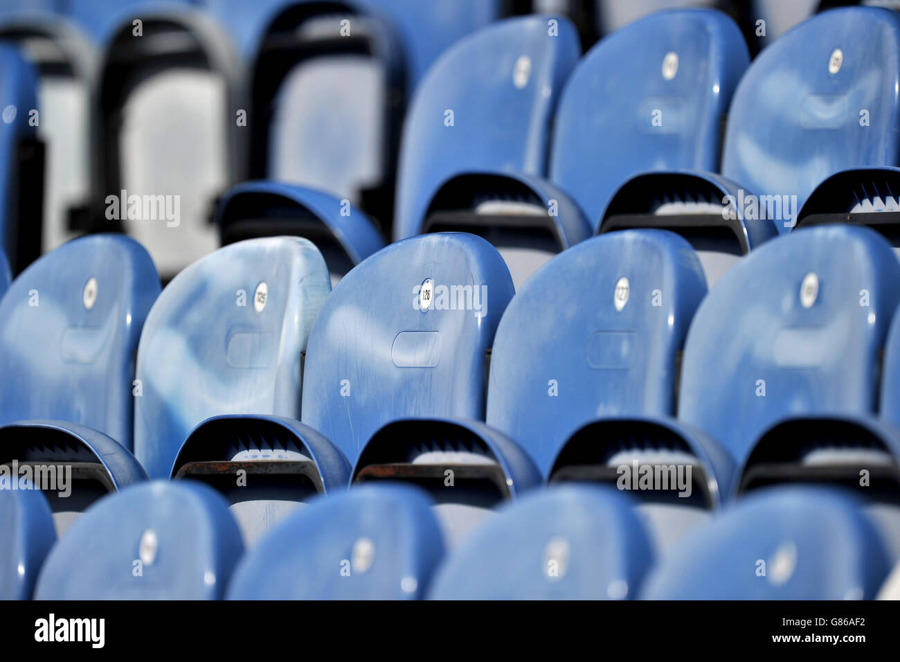 A seating elland road hi-res stock photography and images - Alamy
