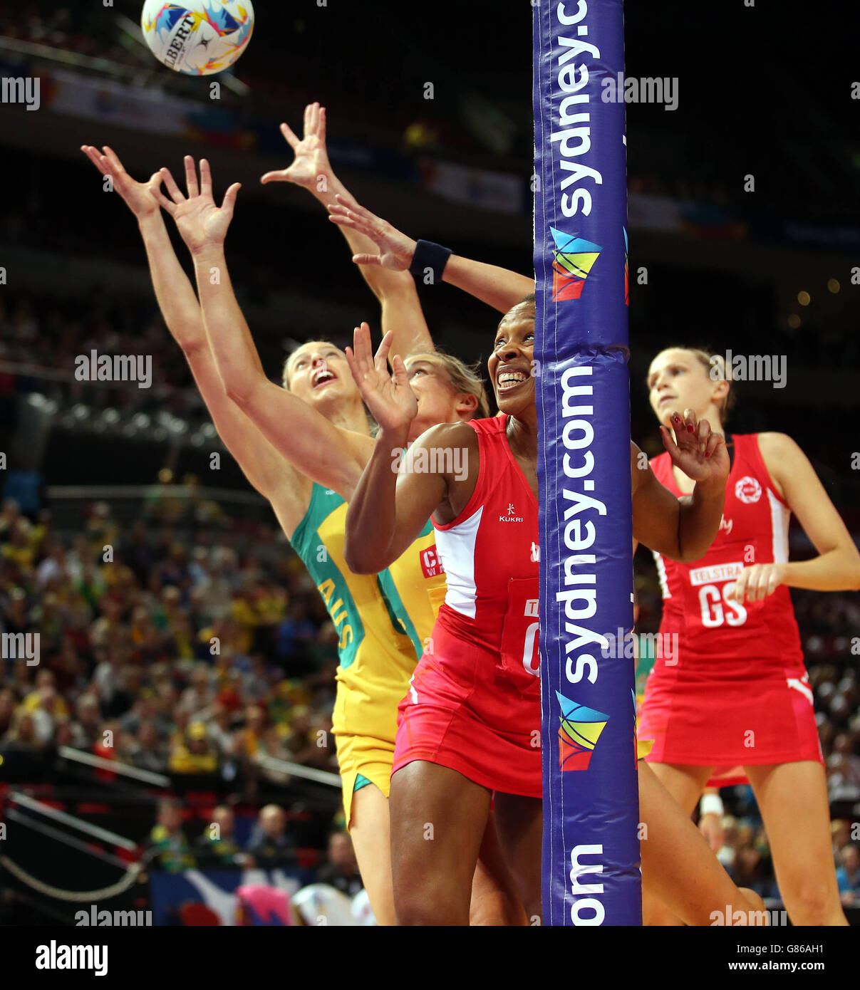 Laura geitz australia netball hi-res stock photography and images - Alamy