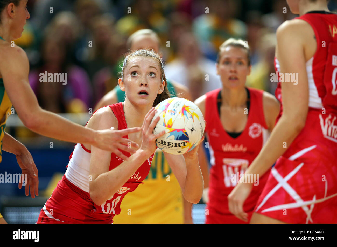 Netball shoot hi-res stock photography and images - Alamy