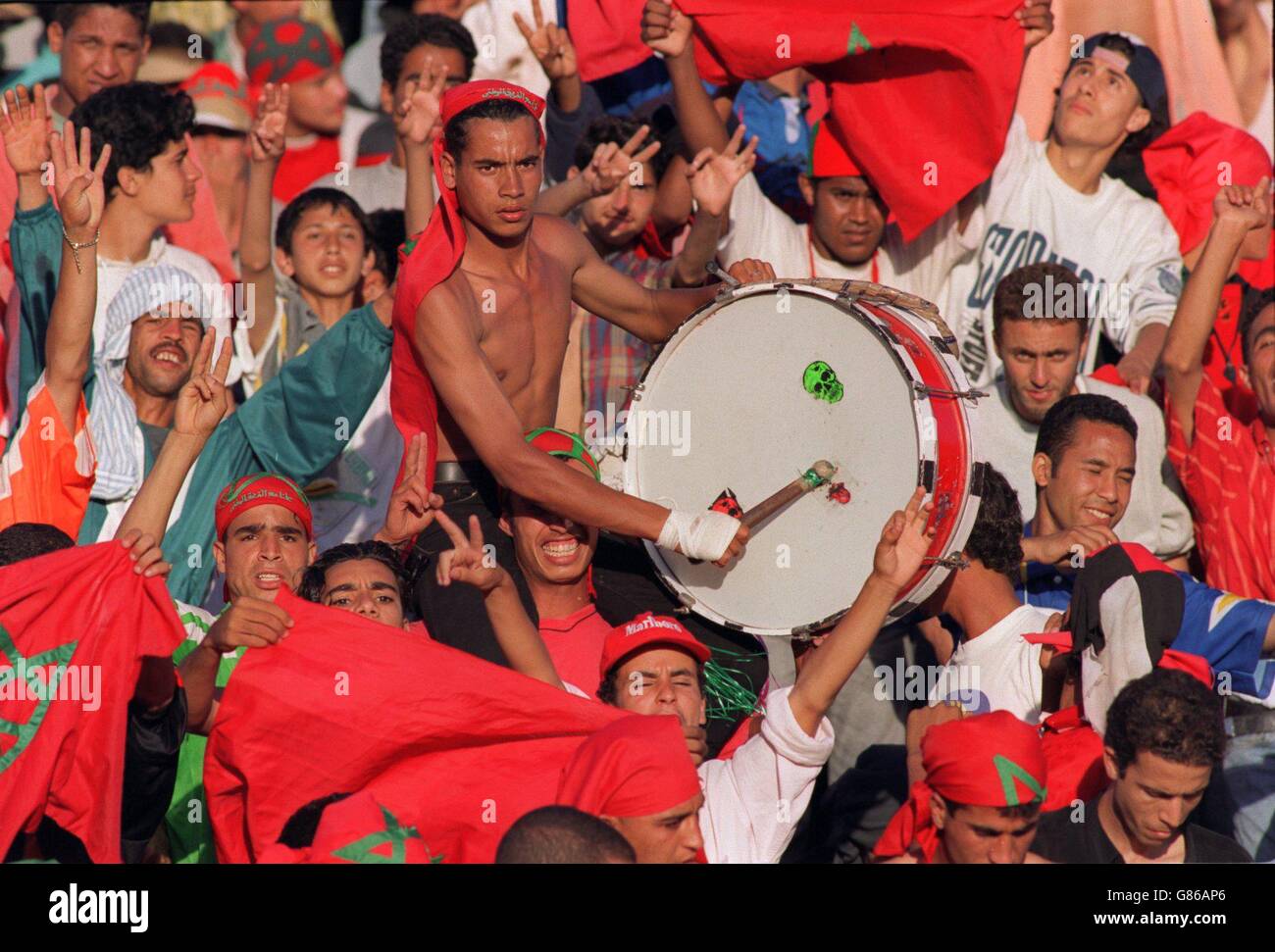 Moroccan fan hi-res stock photography and images - Alamy