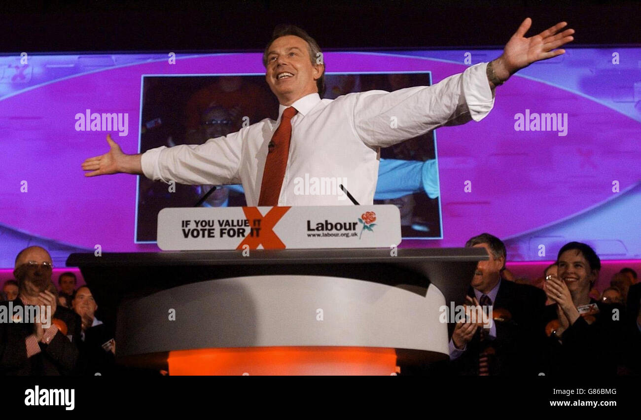 General Election Campaign 2005 - Labour Party - Huddersfield Stock ...