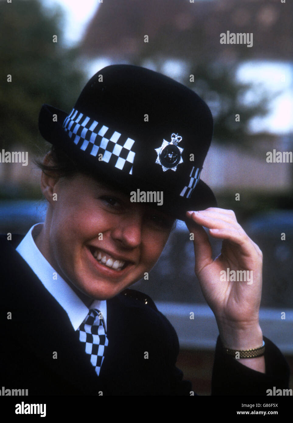 WPC Adele May in the new style, dark "Cheshire" howler with reinforced ...