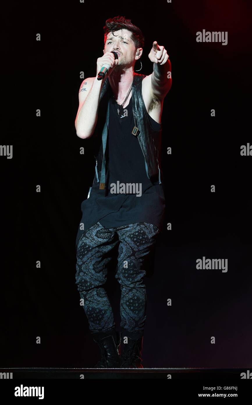 The script performing hi-res stock photography and images - Alamy