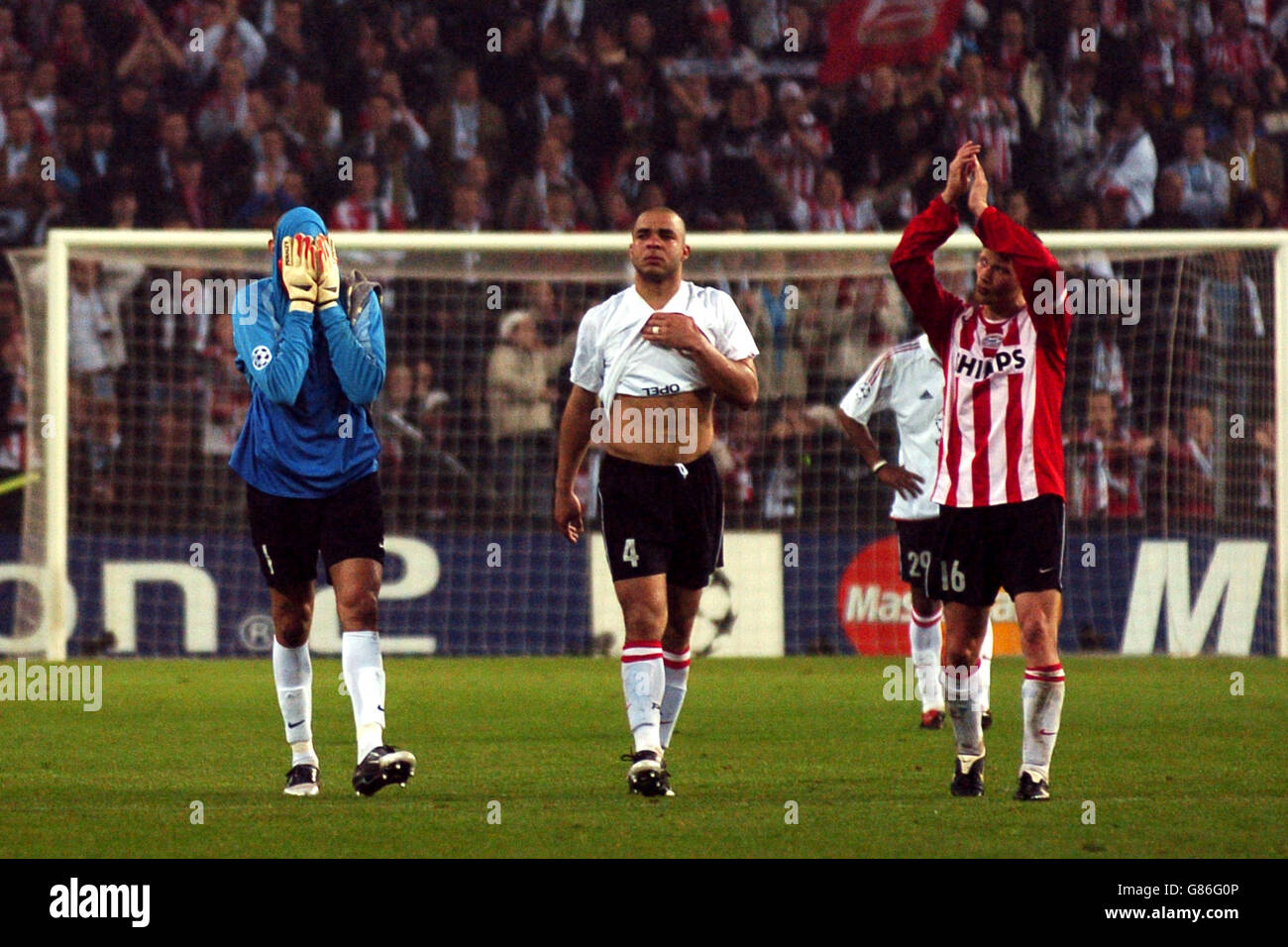 Psv eindhoven goalkeeper gomes High Resolution Stock Photography and ...