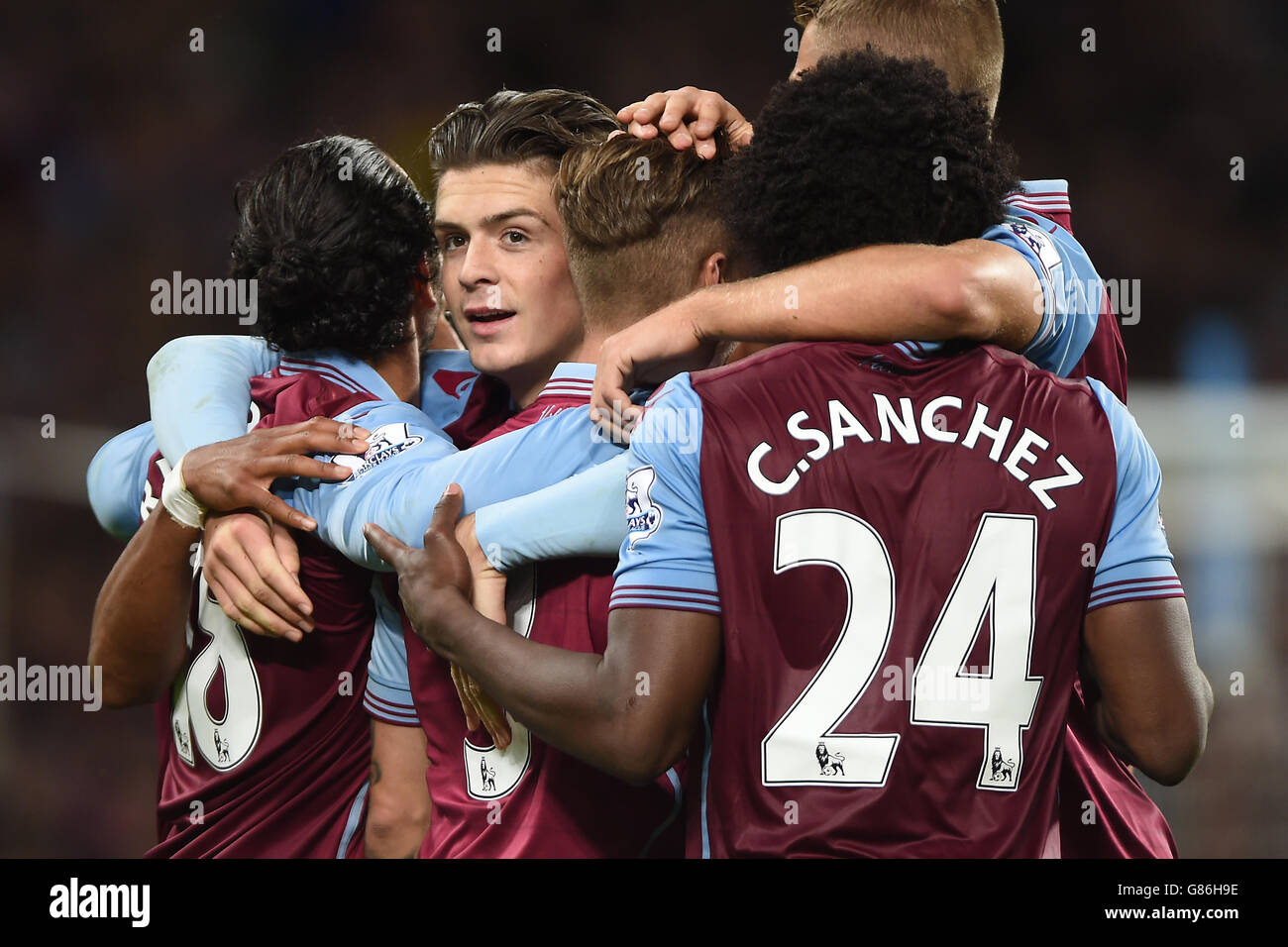 Joe bennett celebrates hi-res stock photography and images - Alamy