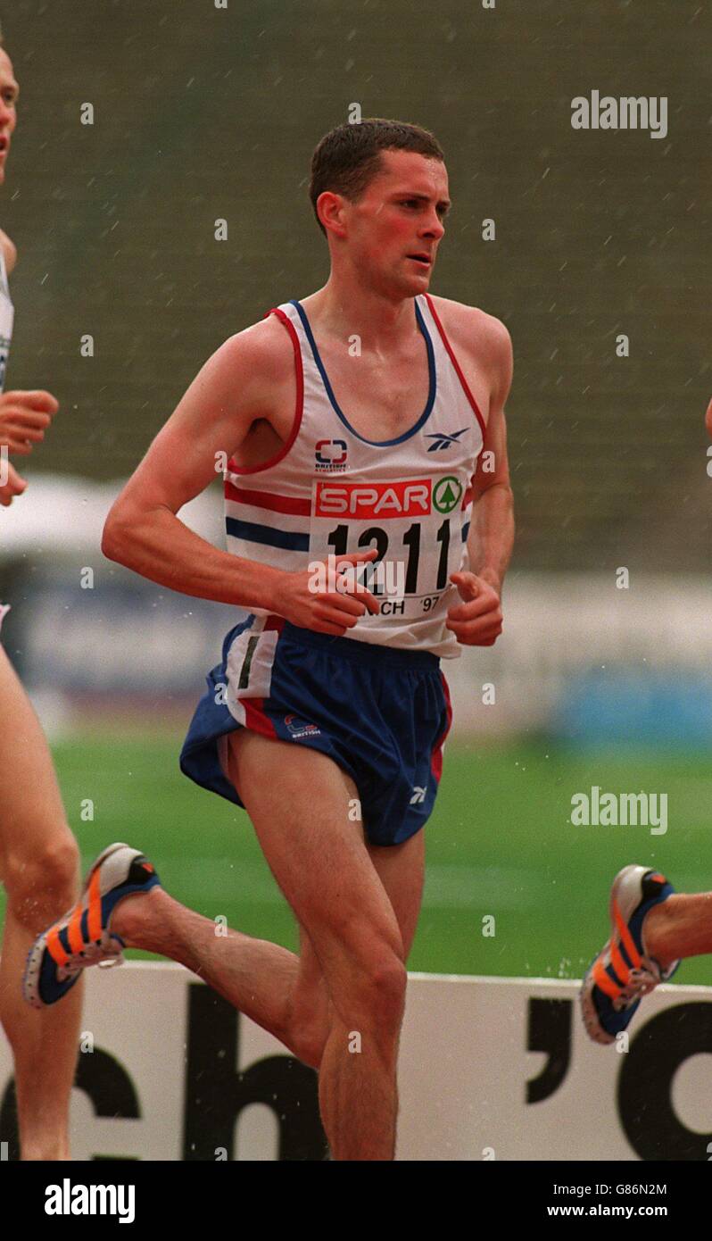 Robert hough hi-res stock photography and images - Alamy