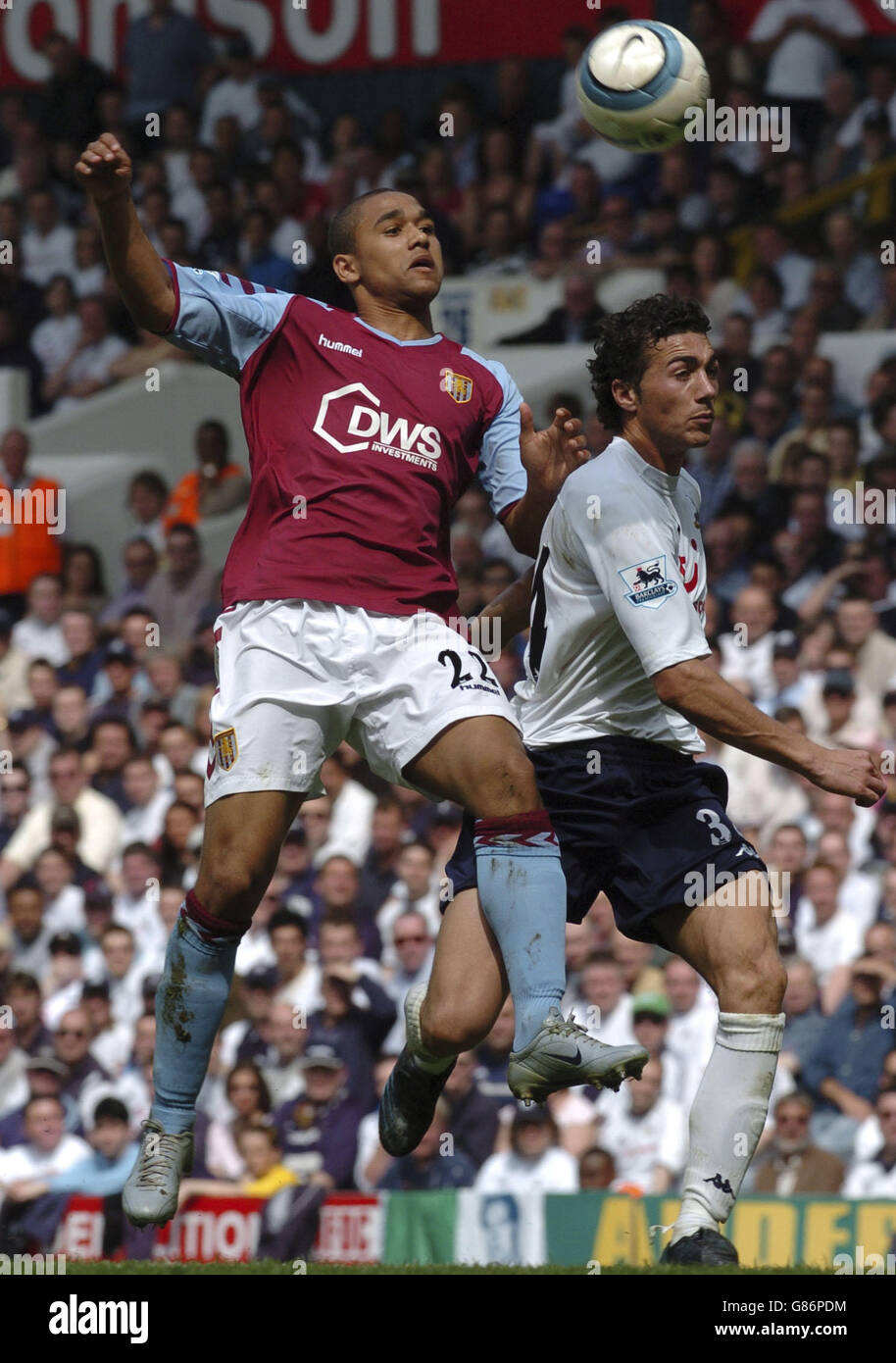 Tottenham hotspurs stephen kelly hi-res stock photography and images ...