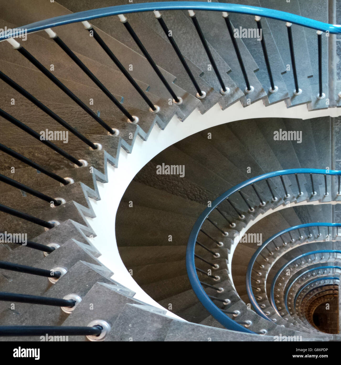 Elevated staircase hi-res stock photography and images - Alamy