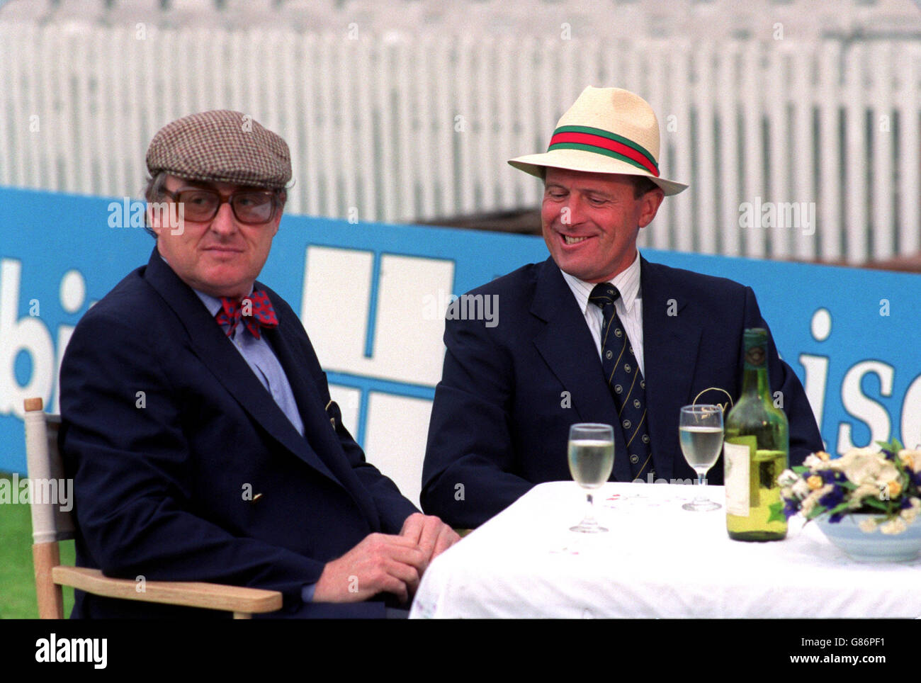 Henry blofeld cricket hi-res stock photography and images - Alamy
