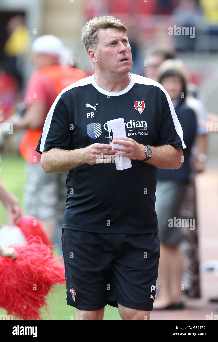 Paul raynor hi-res stock photography and images - Alamy