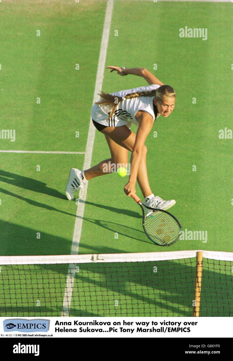 Tennis - Wimbledon Championships - Anna Kournikova v Helena Sukova ...