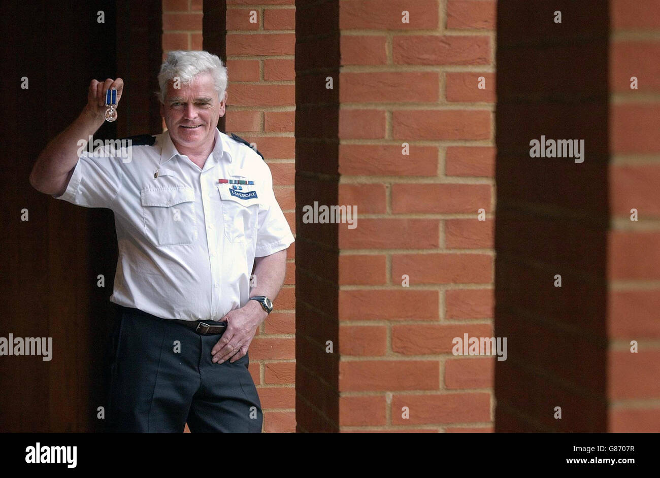 Social humane award rescue worker hero medal hi-res stock photography ...