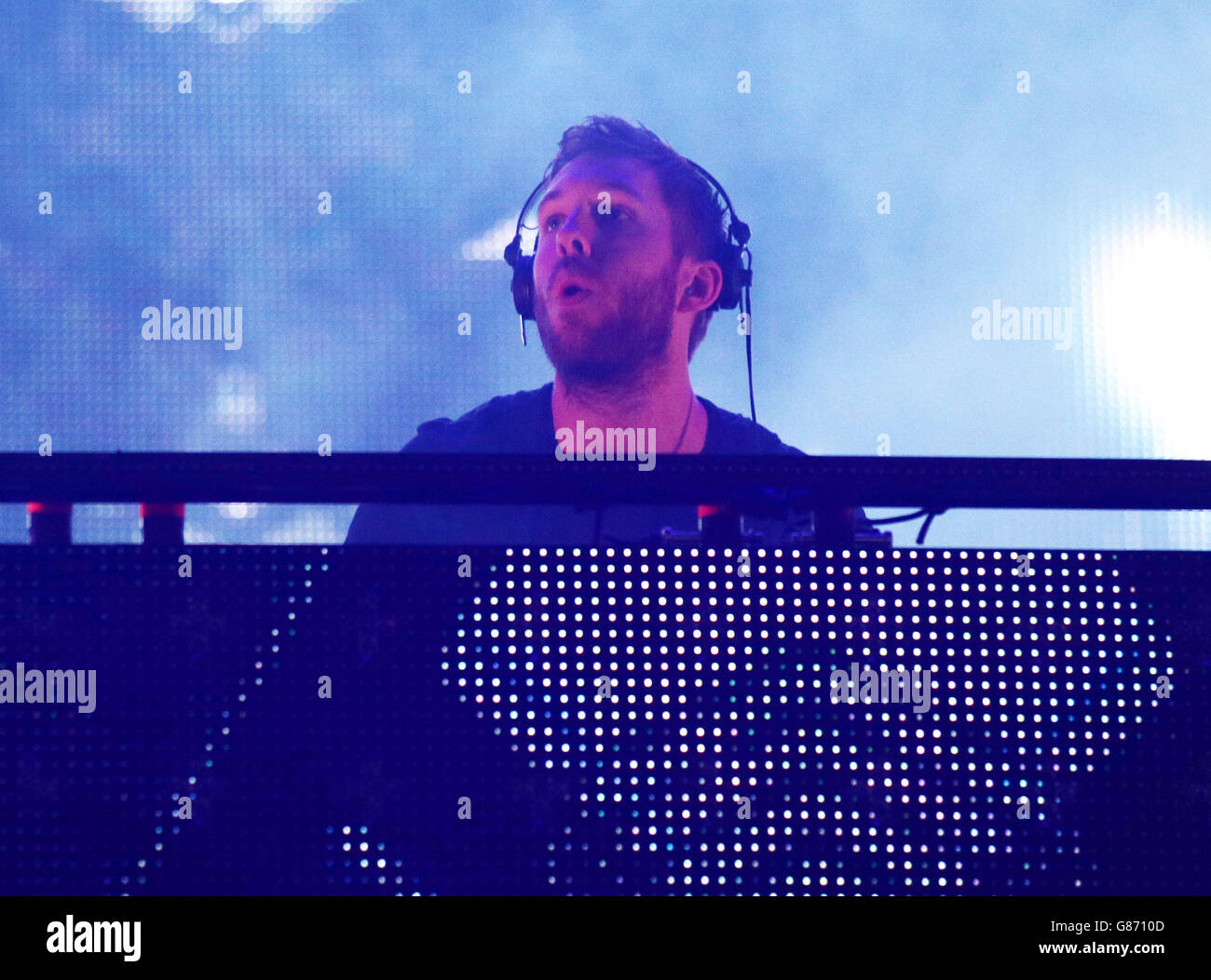 Calvin harris performing festival in hi-res stock photography and ...
