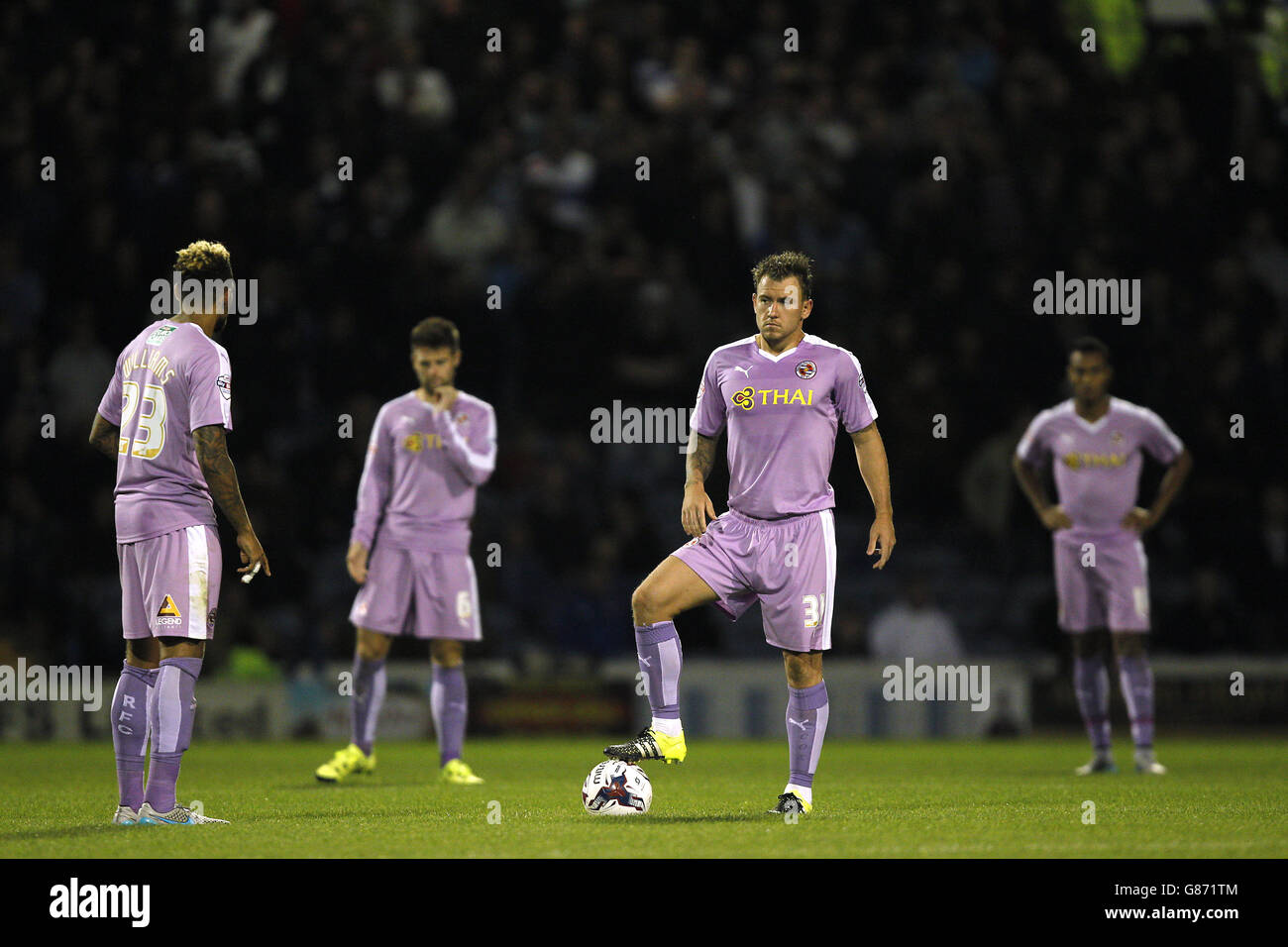 Dan cox football hi-res stock photography and images - Alamy