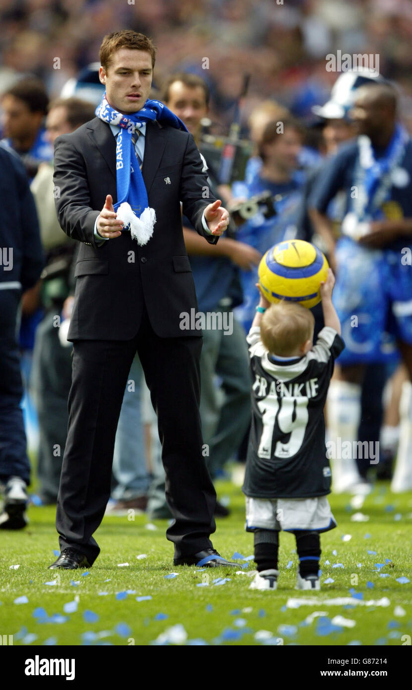 Scott parker and son hi-res stock photography and images - Alamy