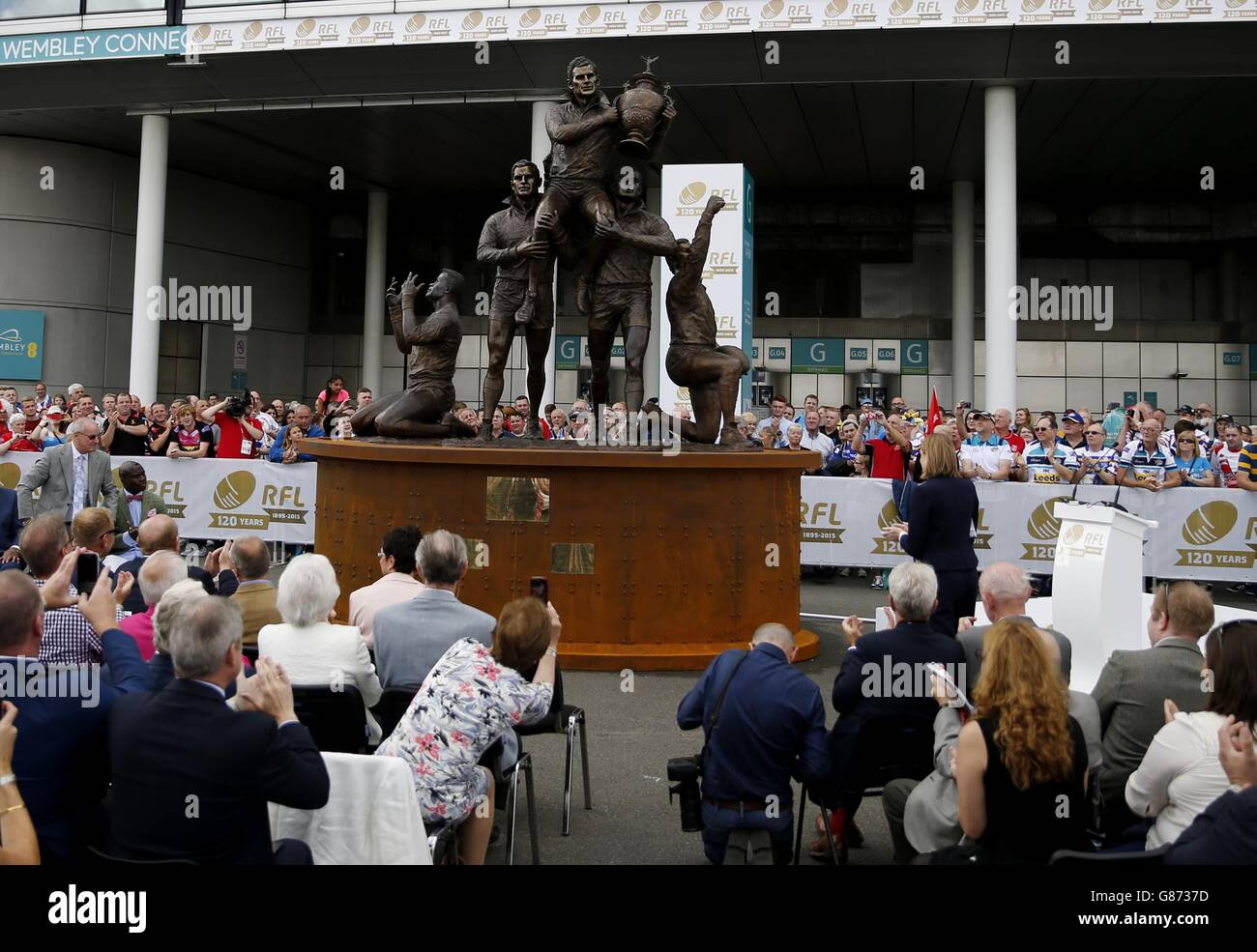 Gus risman hi-res stock photography and images - Alamy