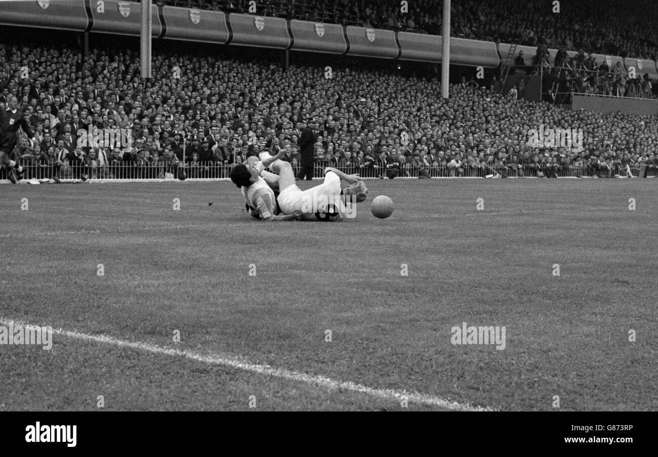 Soccer - FIFA World Cup England 1966 - Group Two - Argentina v West ...