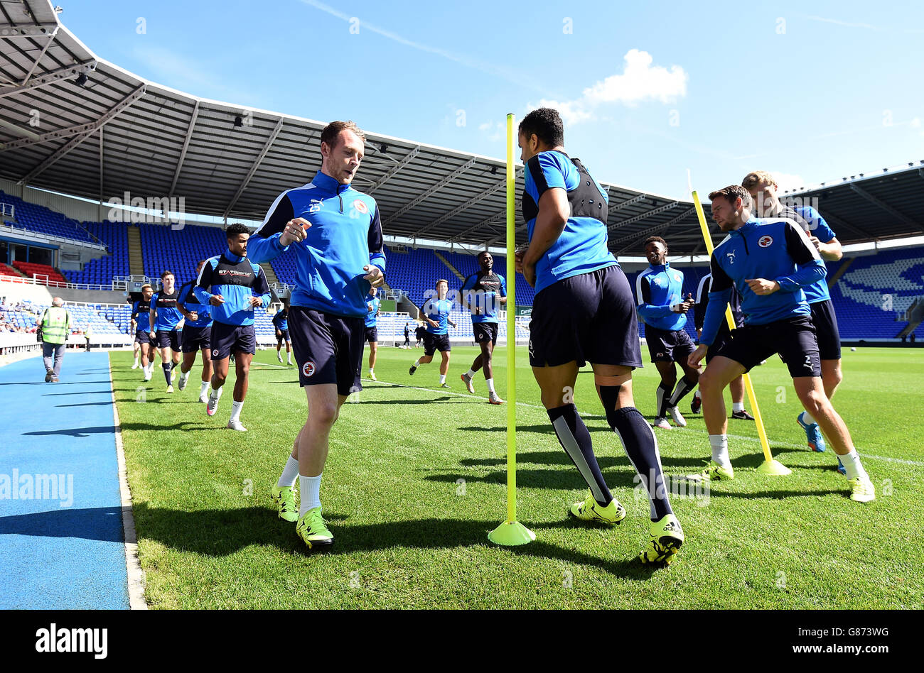 Football readingftp ampics hi-res stock photography and images - Alamy
