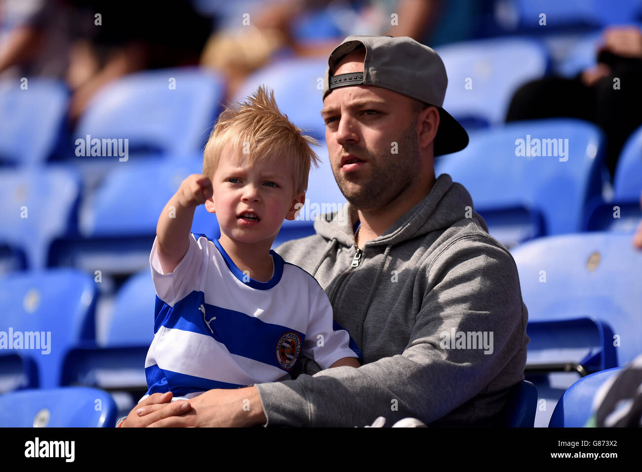 Football readingftp ampics hi-res stock photography and images - Alamy