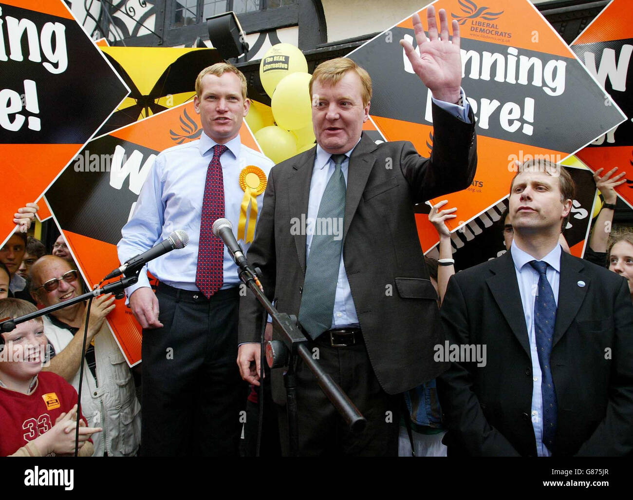 General Election 2005 - Liberal Democrats - Taunton Stock Photo - Alamy