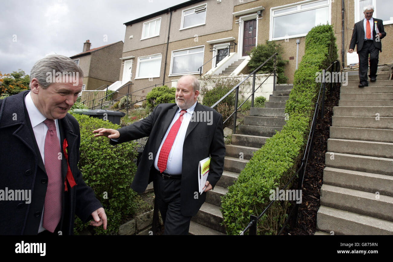 General Election Campaign 2005 - Labour Party - Glasgow Stock Photo - Alamy