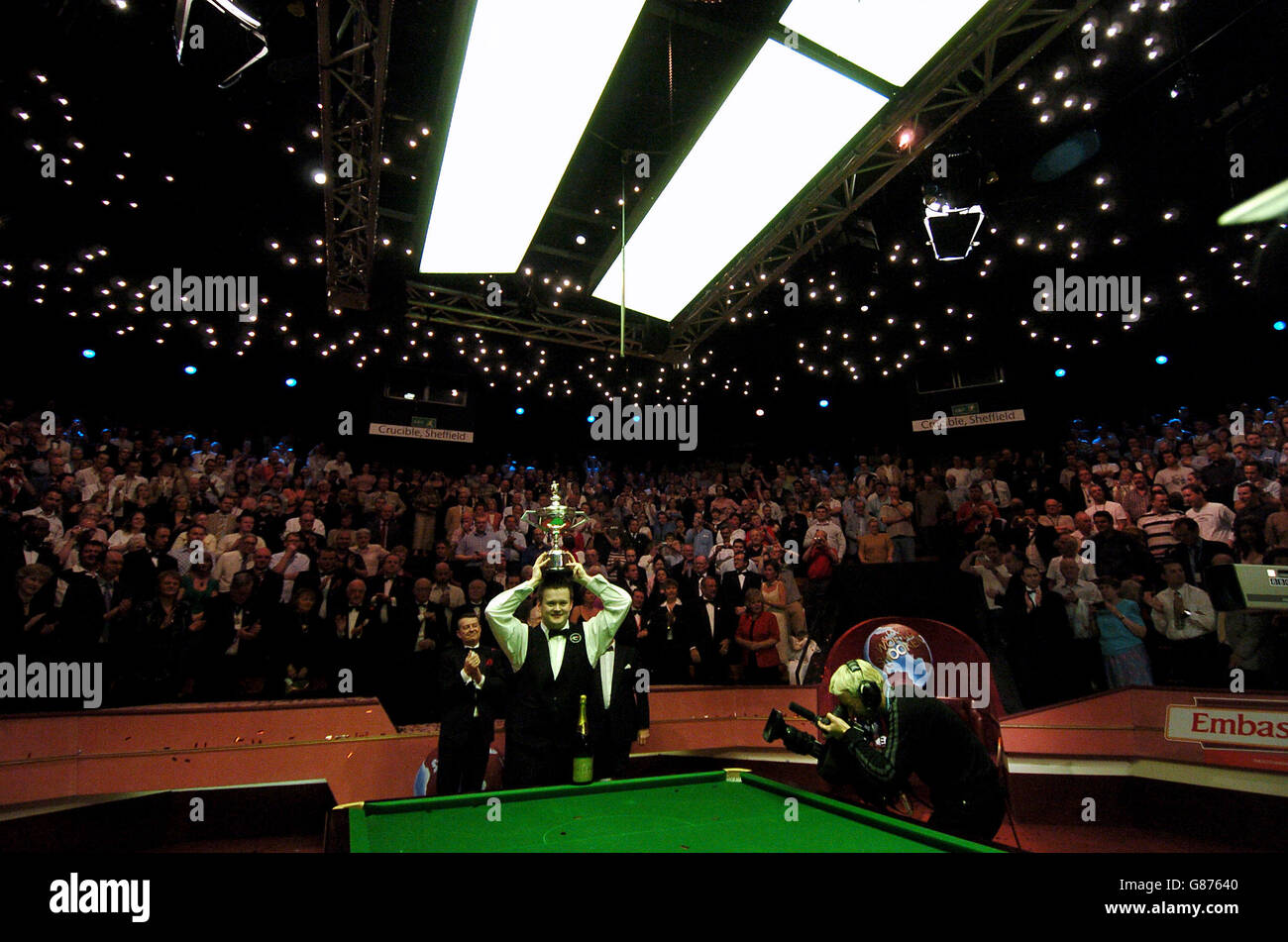 Snooker embassy world championship 2005 hi-res stock photography and ...
