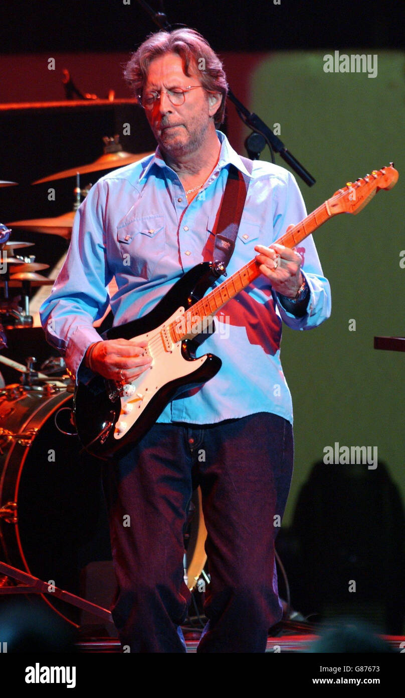 Eric clapton royal albert hall cream reunion hi-res stock photography ...
