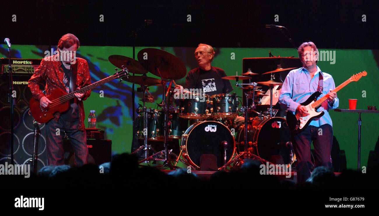 Eric clapton royal albert hall cream reunion hi-res stock photography ...