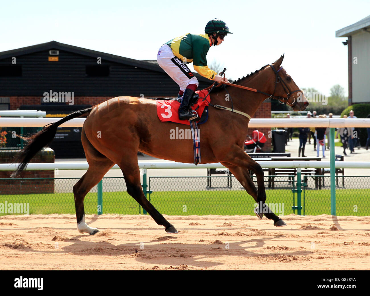 Horse Racing - Southwell Racecourse Stock Photo - Alamy